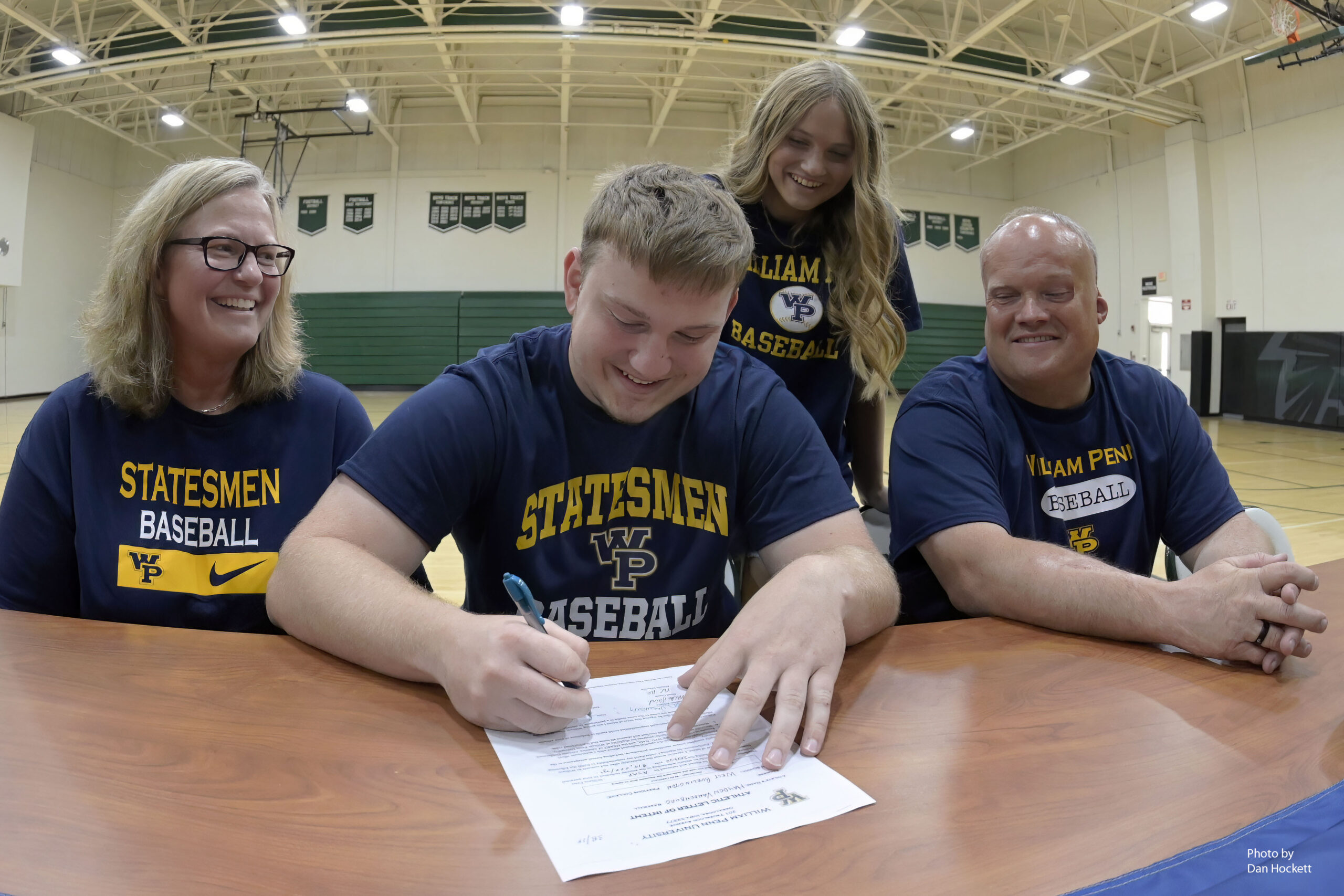 W.B.’s Vandenberg signs with W.P. – West Burlington, Iowa