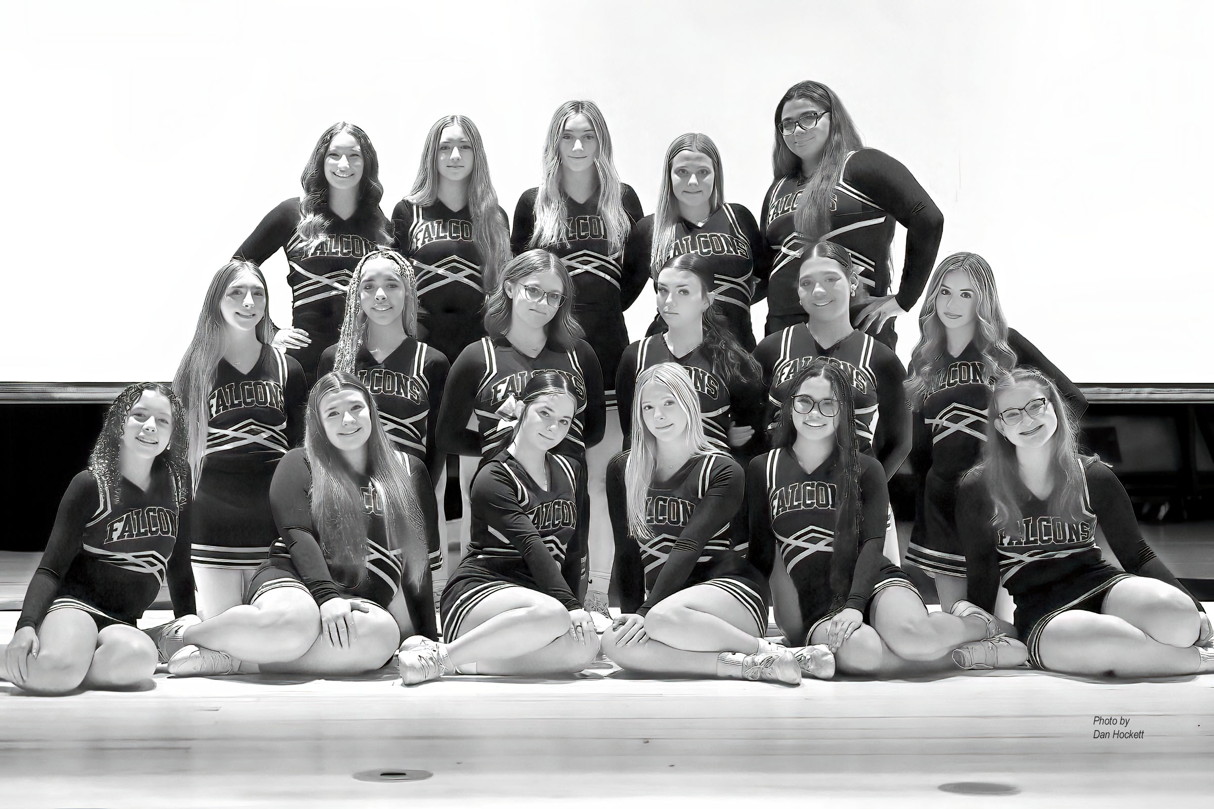 WB-ND Falcon Varsity Cheer 2025 – West Burlington, Iowa